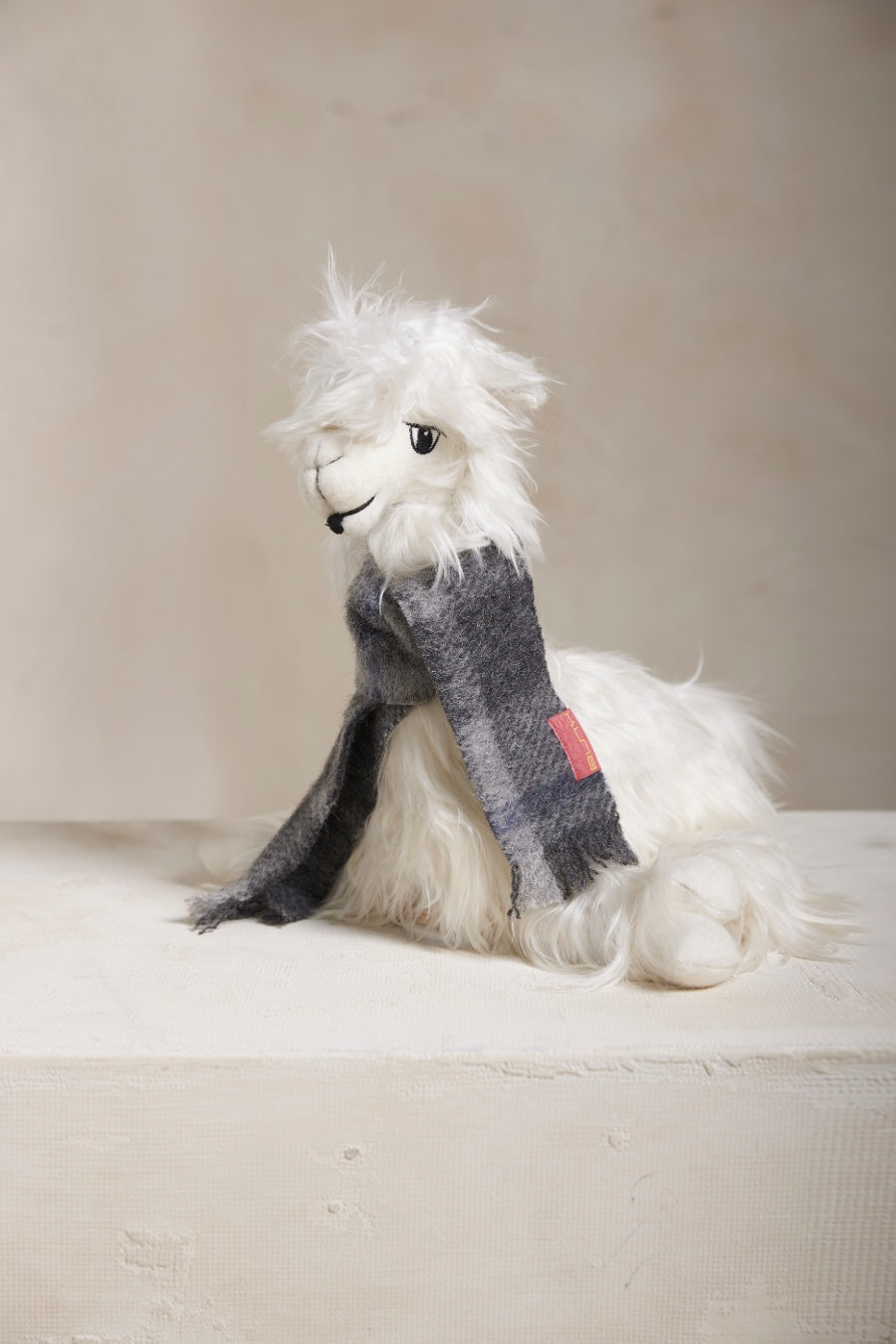 Laikka Suri Alpaca Stuffed Animal